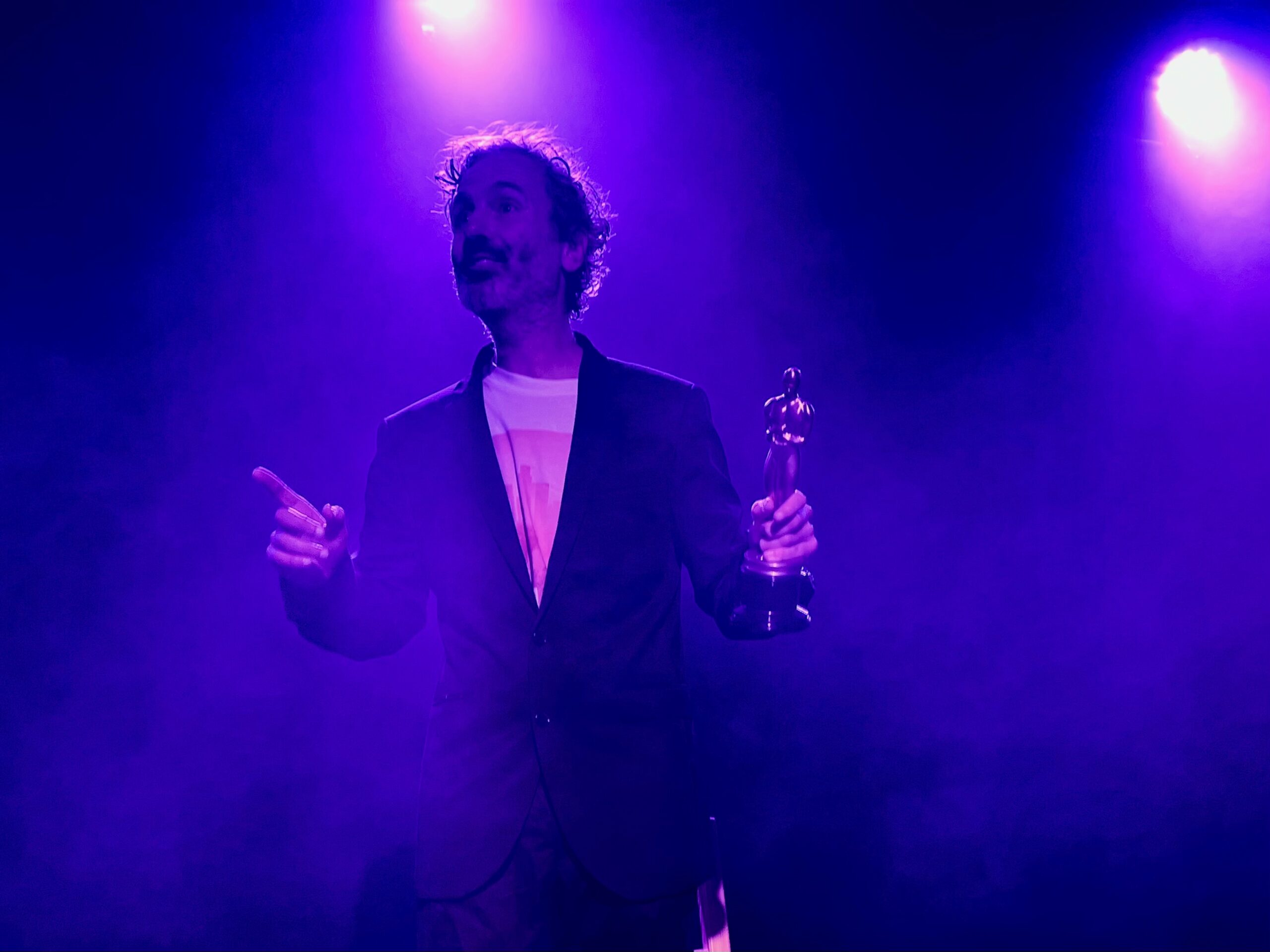 thespyinthestalls review LIFE WITH OSCAR at Arcola Theatre