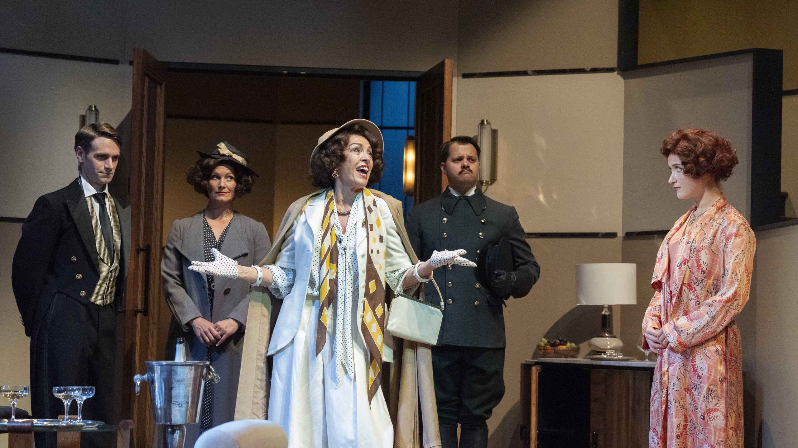 THE MARQUISE review by thespyinthestalls at Theatre Royal